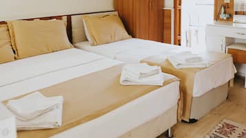 Quartos à prova de som, Wi-Fi de cortesia, roupa de cama