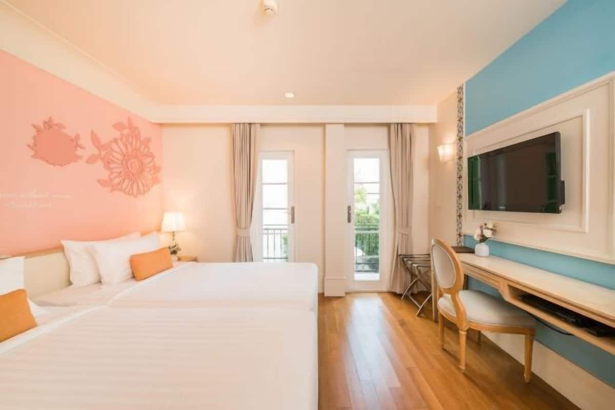 Camas Select Comfort, cofres nos quartos, escrivaninha