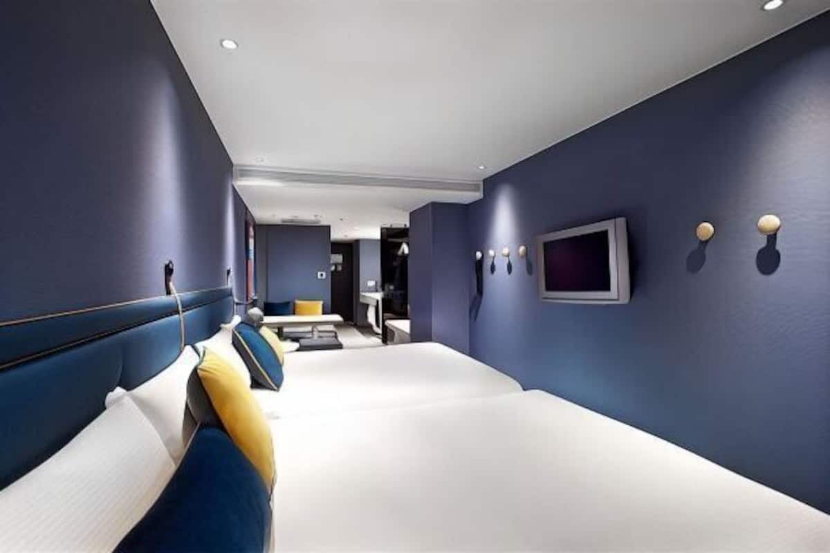 Cofre no quarto, berços/camas para crianças grátis, Wi-fi grátis