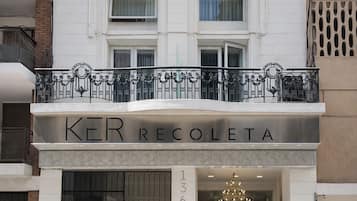 Fachada da propriedade