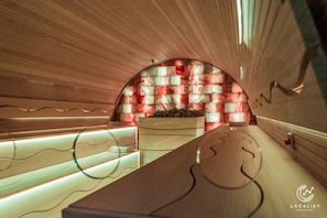 Sala(s) para tratamentos a casais, sauna, banheira de hidromassagem 