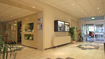 Entrada (vista interior)