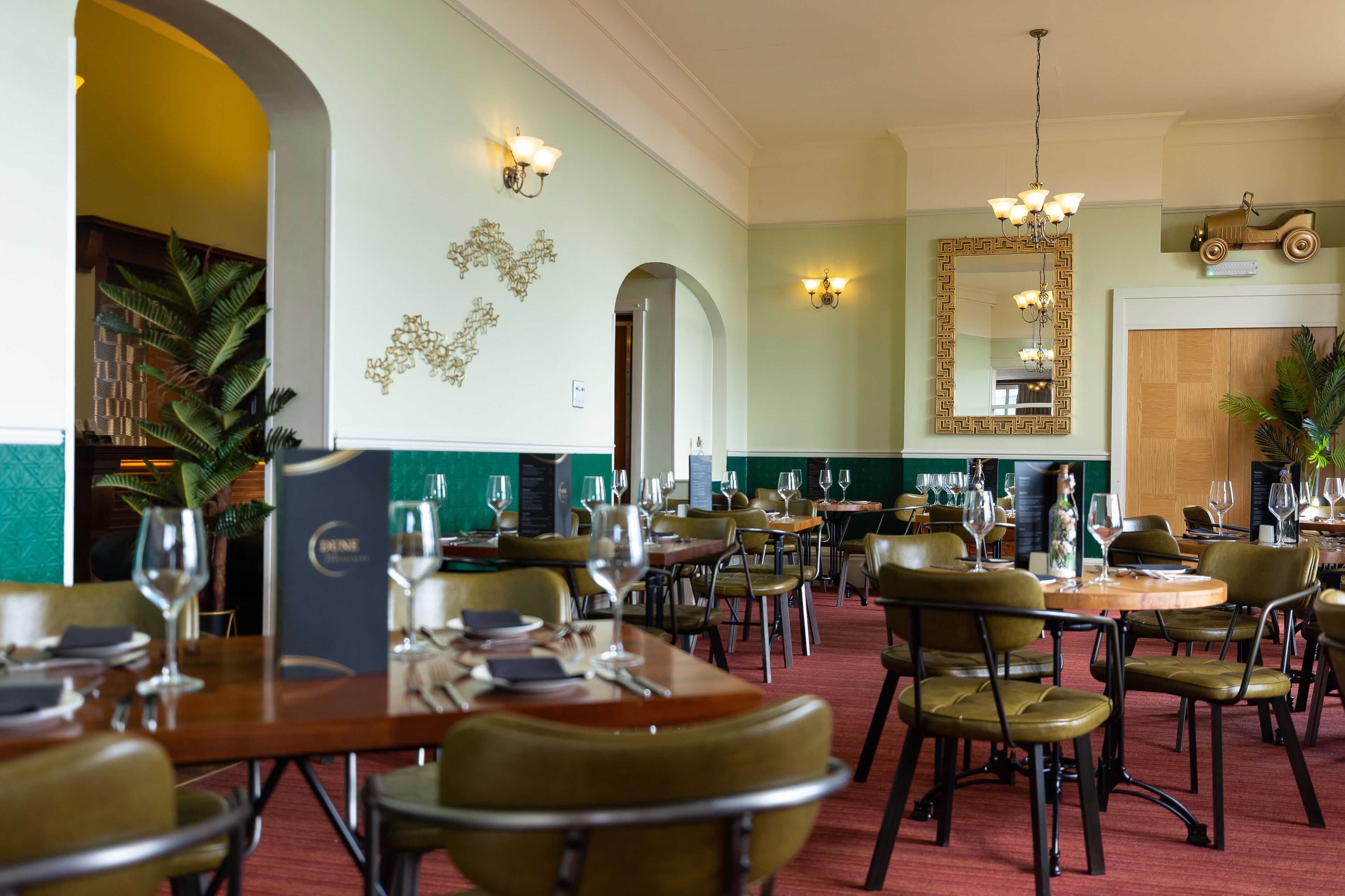 Café da manhã e jantar