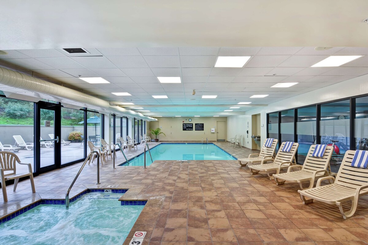 Hampton Inn & Suites Wilkes-Barre/Scranton Reviews, Deals & Photos 2026 ...