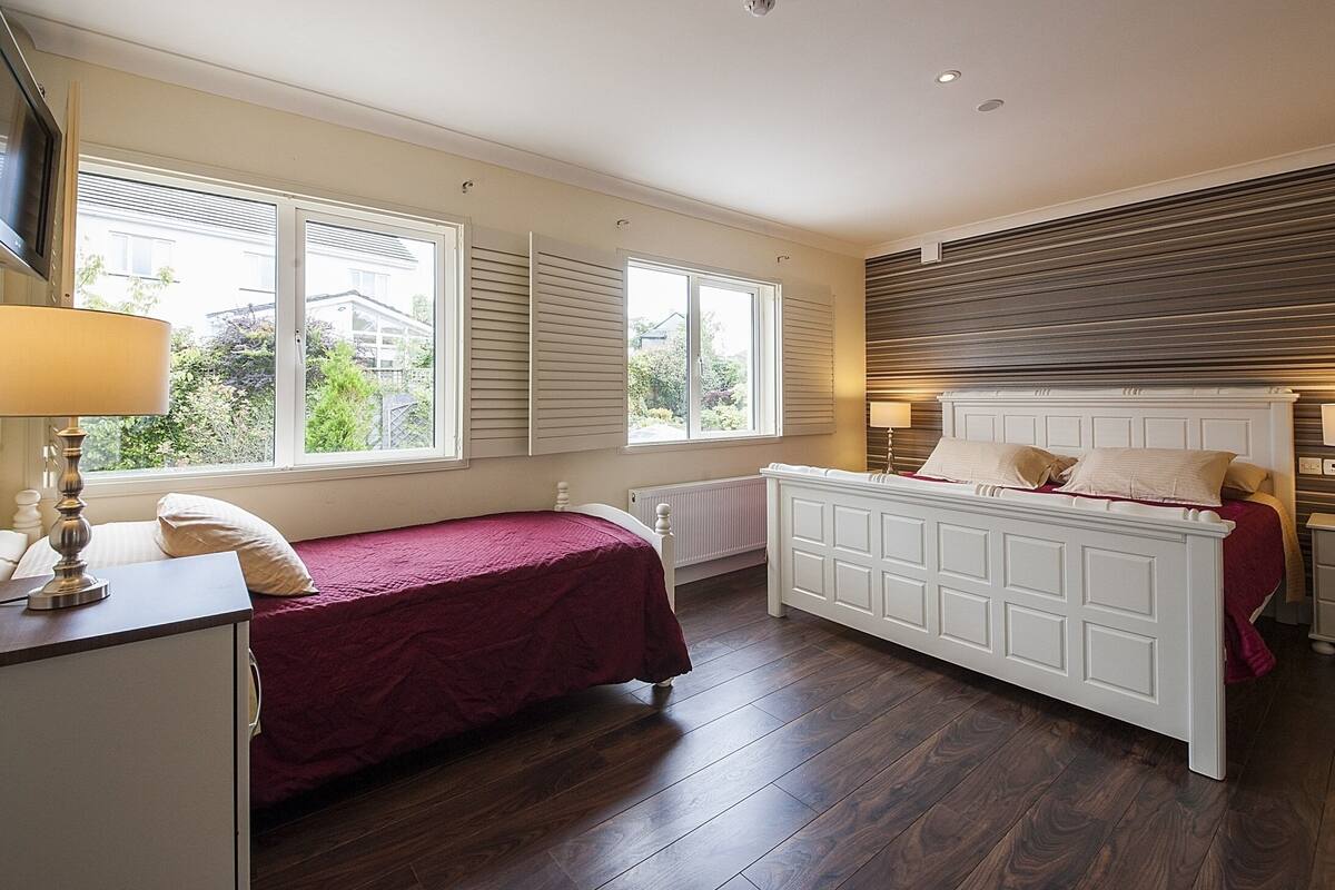 Quarto Triplo, casa de banho anexa, vista para o jardim | 1 quarto 