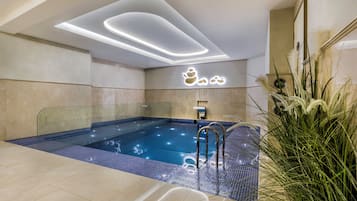 Piscina interior