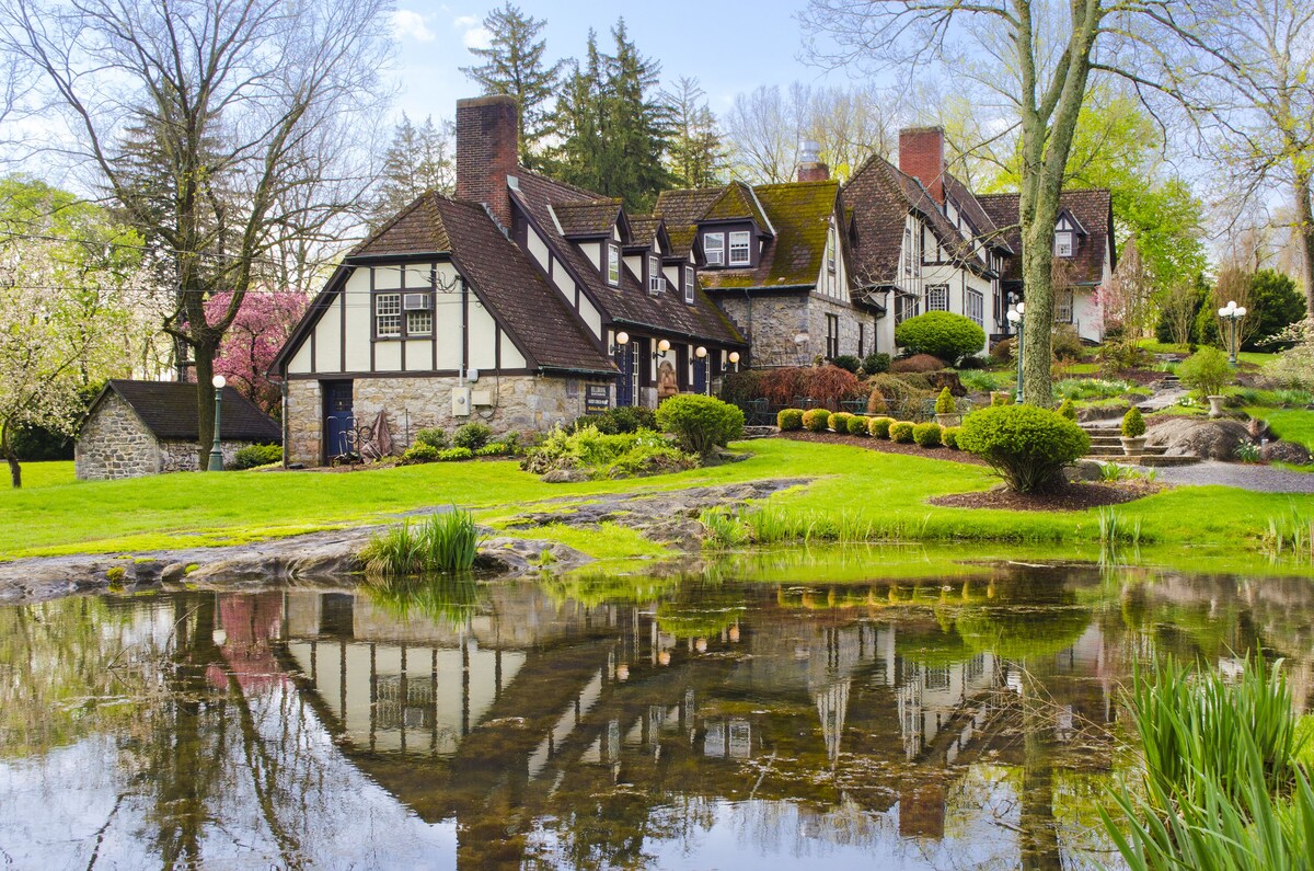 Hillbrook Inn Reviews, Deals & Photos 2023 - Expedia