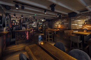 Almoços e jantares servidos 