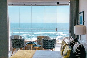 Quarto superior | Vista para praia/oceano