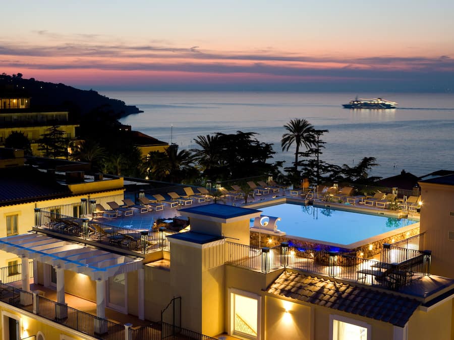 3 restaurantes, café da manhã, culinária italiana