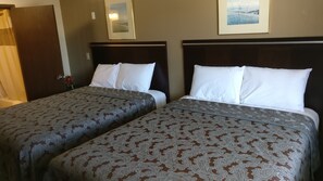 Royal Inn Eugene Reviews, Deals & Photos 2023 - Expedia