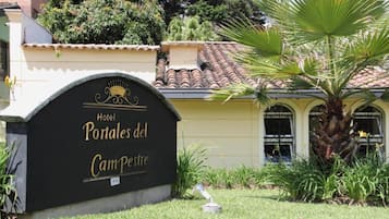 Fachada do alojamento
