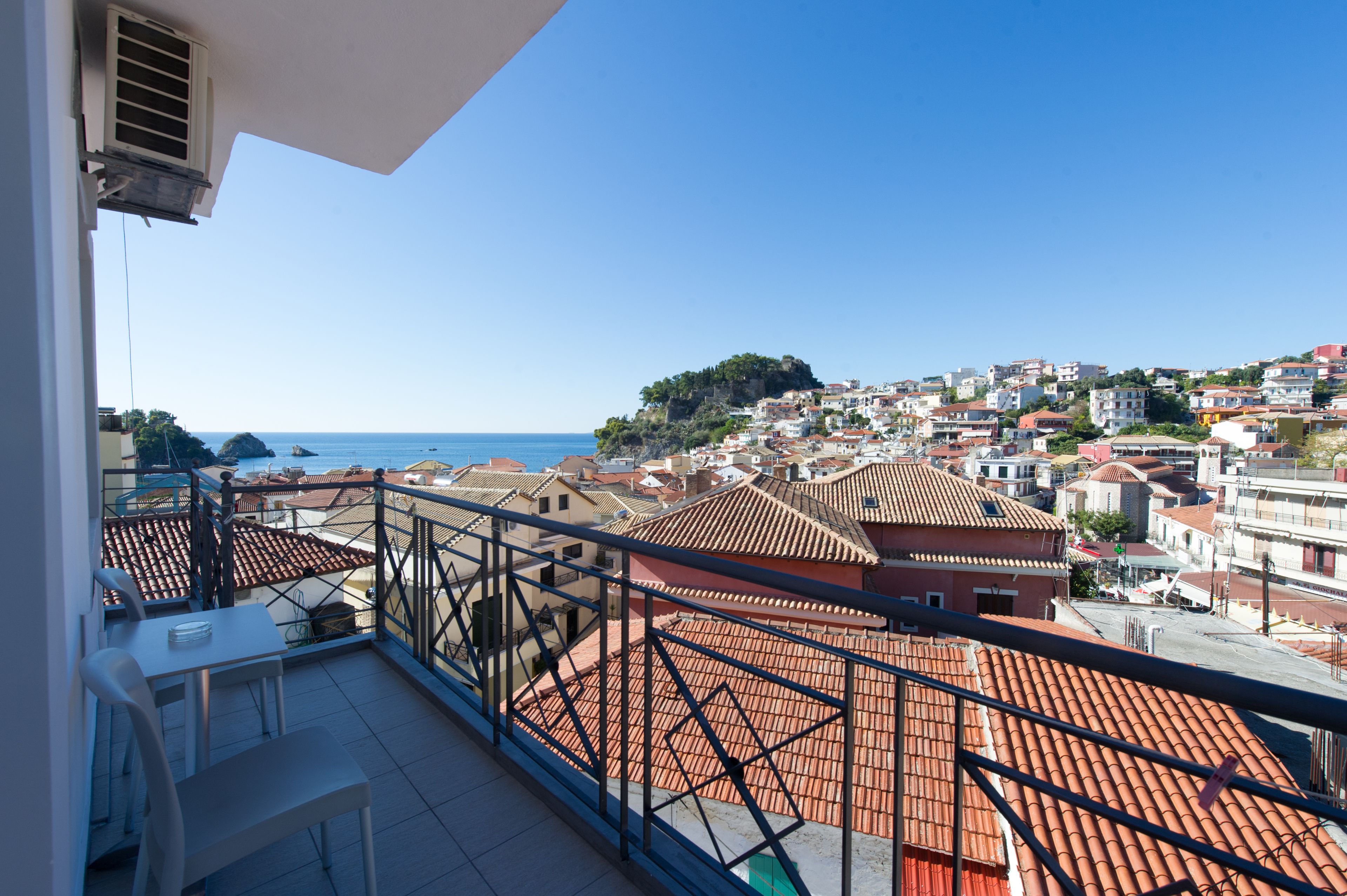 Quarto Duplo Deluxe, varanda, vista para o mar | Quartos insonorizados, Wi-fi grátis, roupa de cama fornecida 