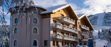 Fachada da propriedade