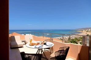 Panorama Suite Sea View | Vista do quarto