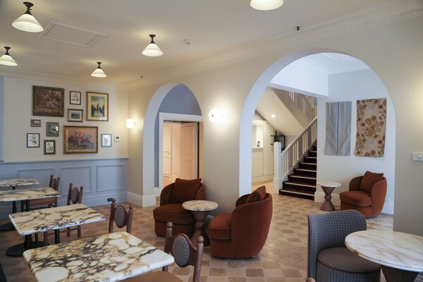 No9 Springfield - Surry Hills