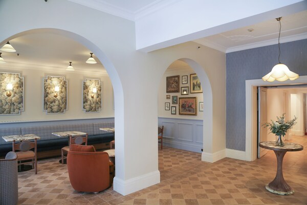 No9 Springfield - Surry Hills