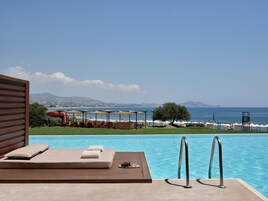 Bungalow, acesso à piscina, em frente à praia | Vista do quarto