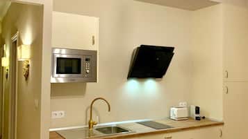 Apartamento superior, 2 quartos, cozinha, vista para a cidade | Cozinha privada