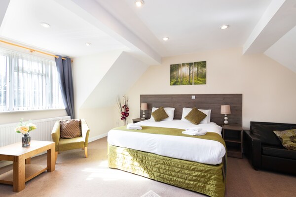 The Limes Country Lodge Hotel - Warwickshire
