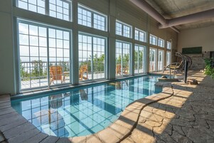 Sauna seca, banheira de hidromassagem, sauna a vapor