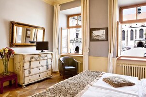 Suíte presidencial | Frigobar, cofres nos quartos, individualmente mobiliados, escrivaninha