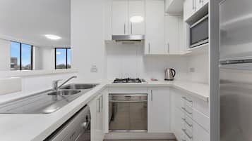 Apartamento, 2 quartos, 2 banheiros | Cozinha privada