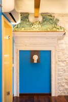 Quarto casal luxo | Escrivaninha, Wi-Fi de cortesia, roupa de cama