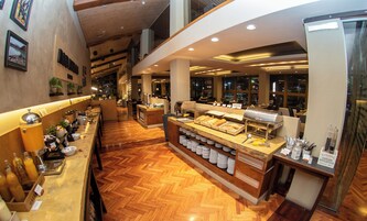 Café da manhã continental grátis todos os dias