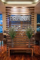 Pequenos-almoços, almoços e jantares servidos 