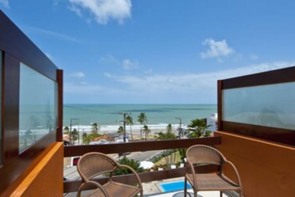 Quarto Duplo Deluxe, vista para o mar | Varanda