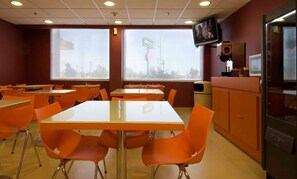 Pequeno-almoço mediante uma taxa