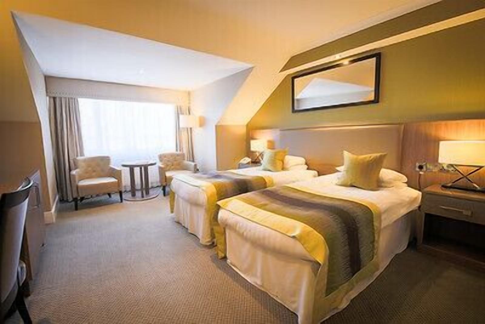 Brisbane House Hotel in Largs: Find Hotel Reviews, Rooms, and Prices on ...