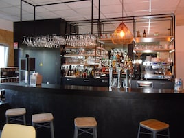 Bar (no alojamento)