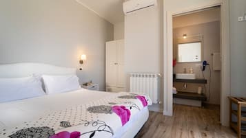 Quarto Duplo, vista para o mar | Cofre no quarto, secretária, Wi-fi grátis