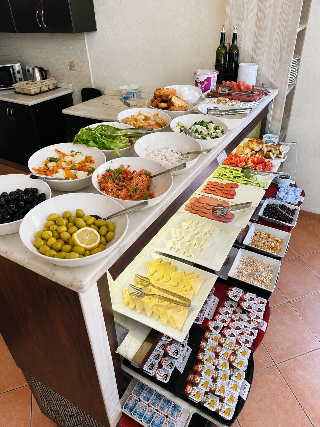 Pequeno-almoço tipo buffet diário incluído 