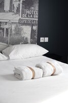 Quartos insonorizados, berços/camas para crianças, Wi-fi grátis 