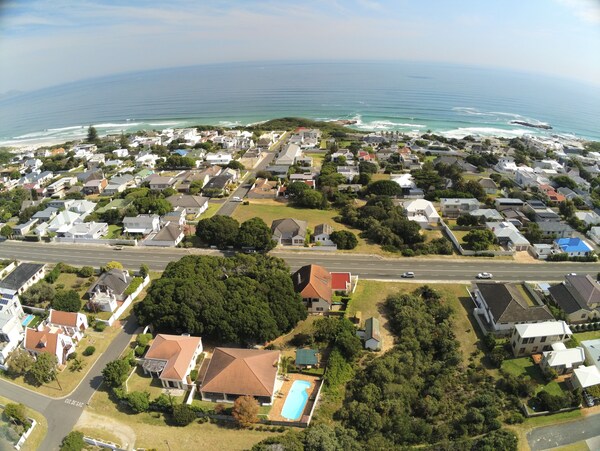 Milkwood Lodge - Hermanus - Hermanus