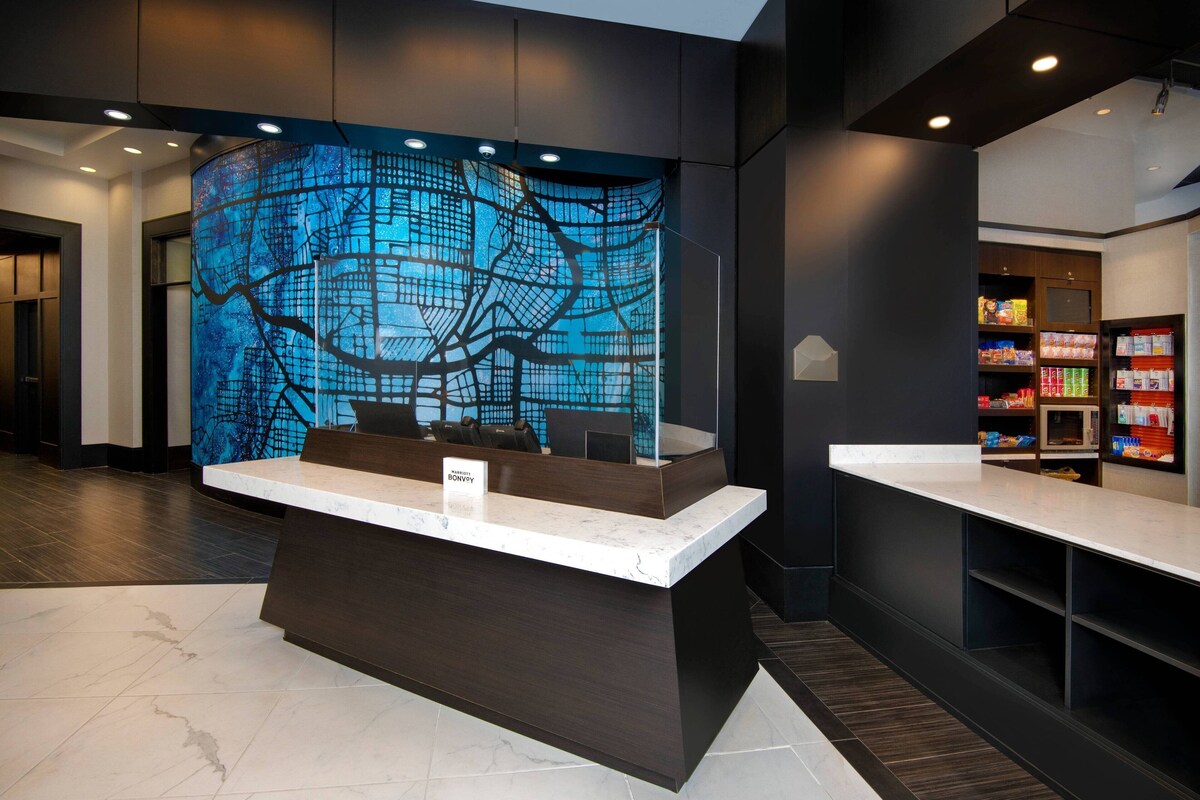 Courtyard by Marriott Atlanta Downtown Reviews, Deals & Photos 2023 ...