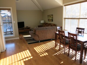Vedder River Inn in Chilliwack: Find Hotel Reviews, Rooms, and Prices ...
