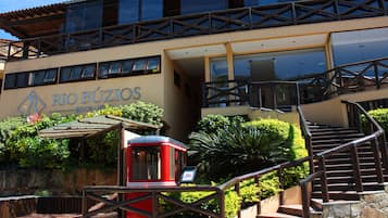 Fachada da propriedade