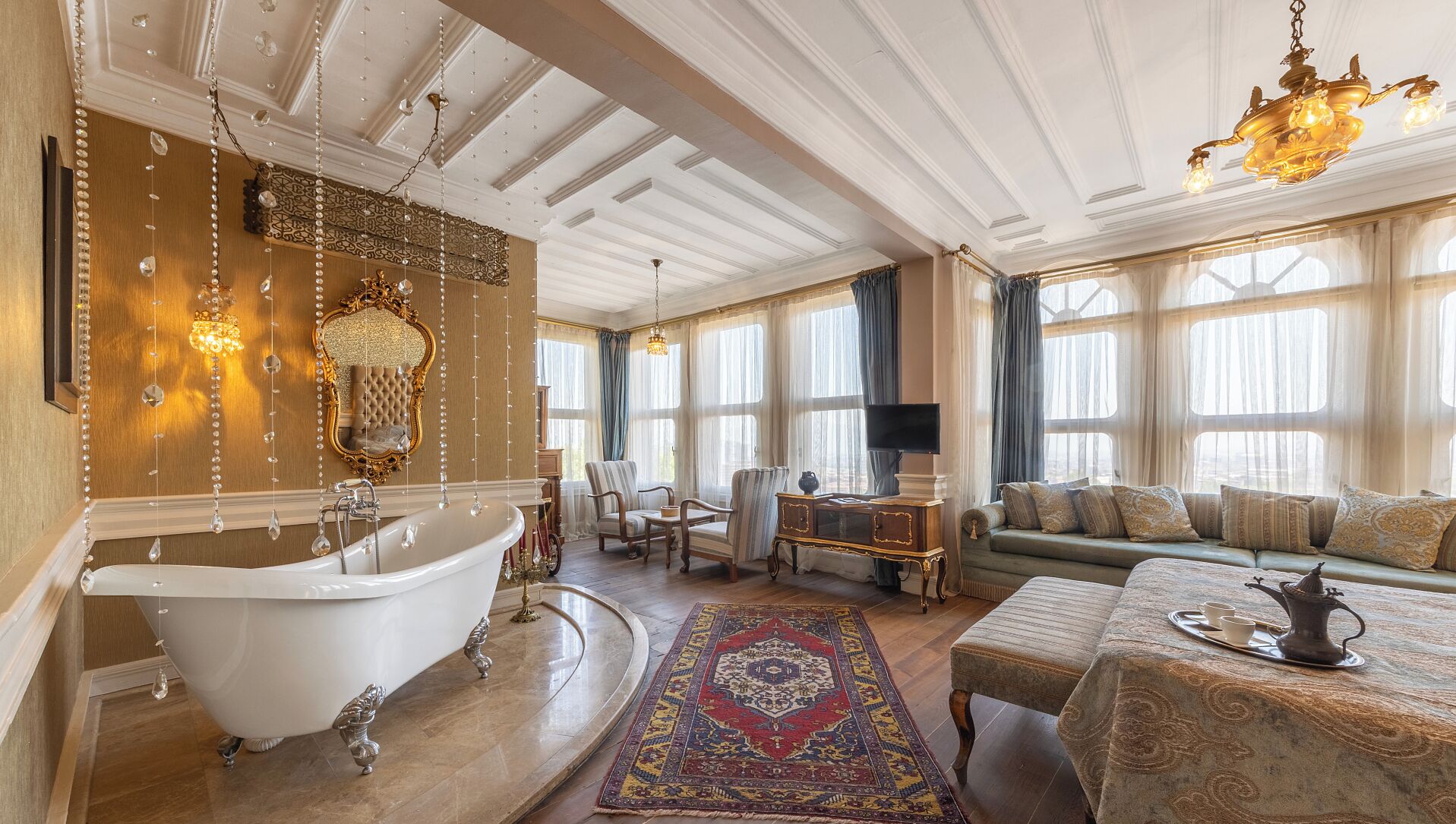 Quarto casal luxo | Frigobar, cofres nos quartos, ferros/tábuas de passar roupa