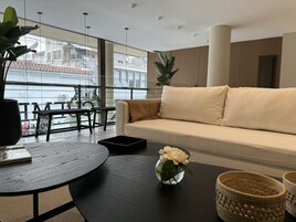 Área de estar no saguão