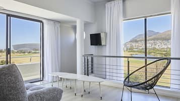 Quarto casal, vista para a montanha | Vista do quarto