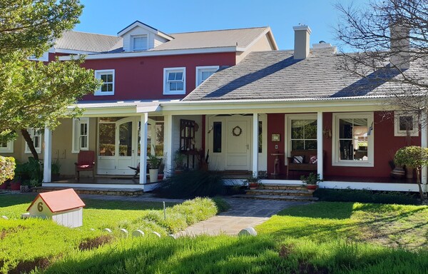African Breeze Guest House - Western Cape