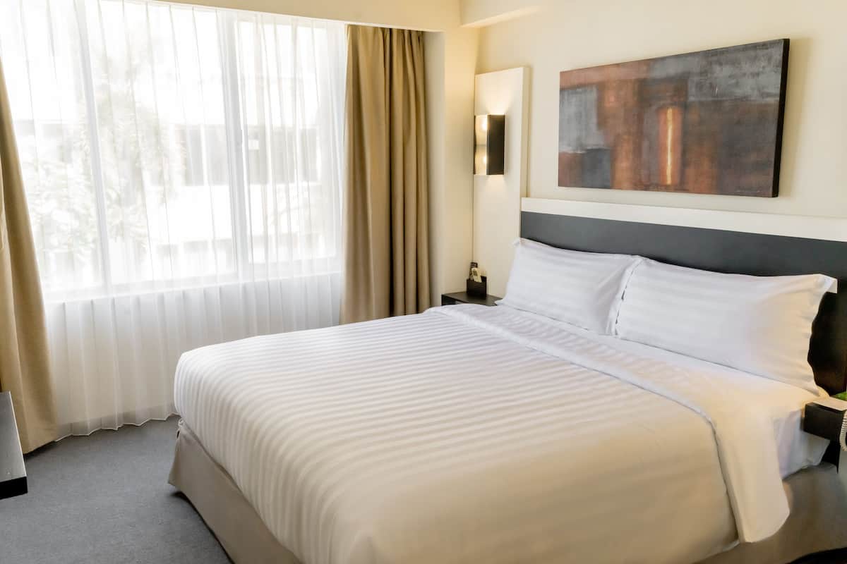Suite Room | Roupas de cama premium, camas com colchões pillow-top, frigobar