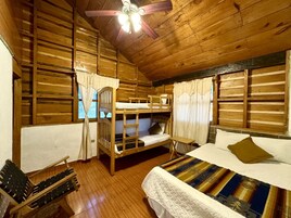 Cabaña Familiar | Roupa de alta qualidade, secretária, Wi-fi grátis