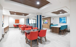 Café da manhã com buffet grátis