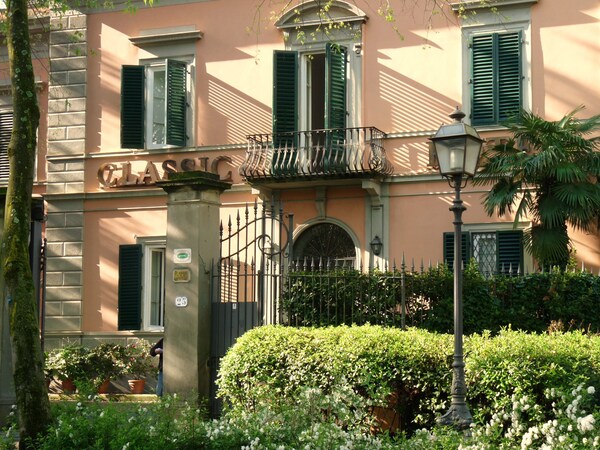 Classic Hotel - Florence