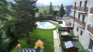Piscina externa sazonal